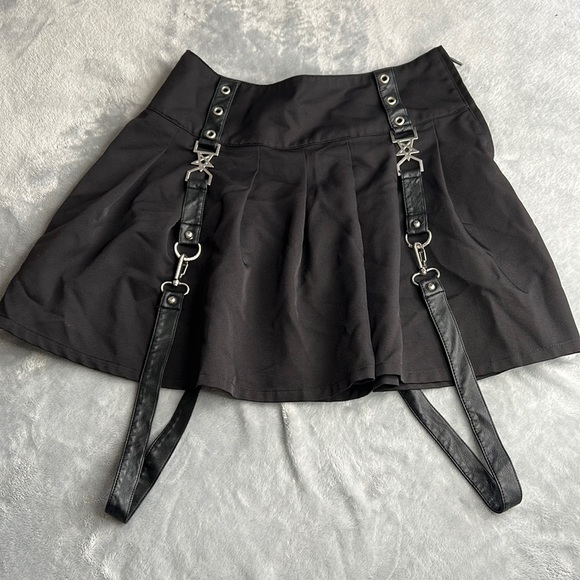 Killstar | Skirts | Nwot Killstar Grave Daze Mini Skirt Black Size ...